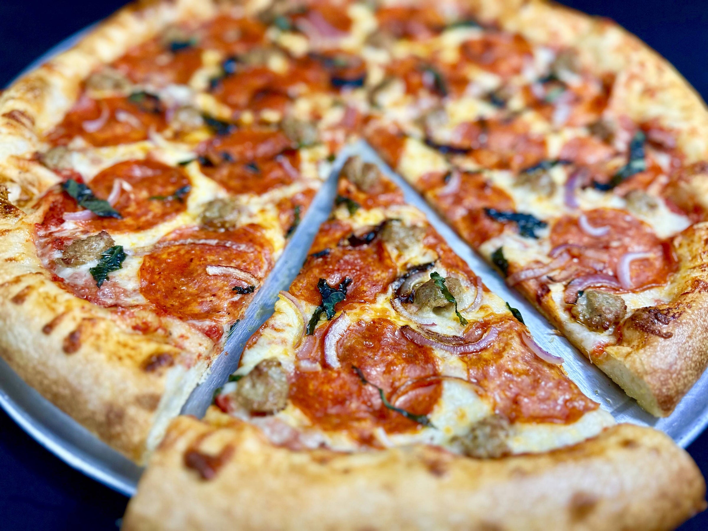 Cibelli’s NY Pizza | Order Online in Bend, Redmond & Sisters | Cibelli ...